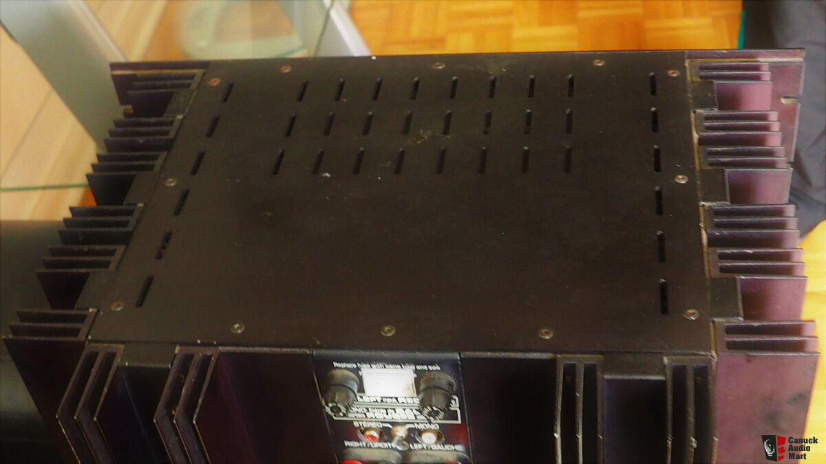 Bryston 4b dual mono, bridgeable power amplifier, professionally ...