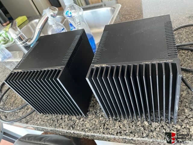 Monoblocks: Rotel RMB-100 [Pair Photo #4647558 - US Audio Mart