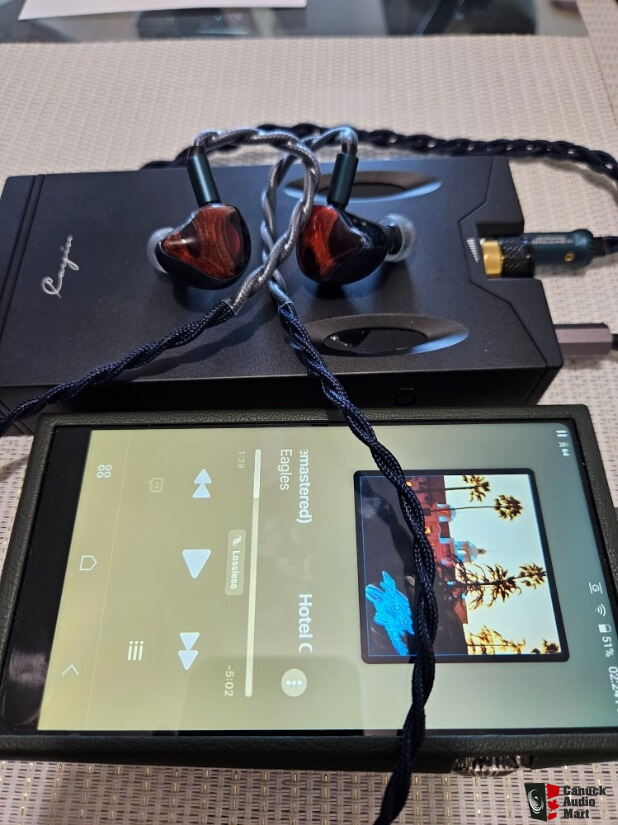 UM Mentor Multiverse Photo #4649429 - US Audio Mart