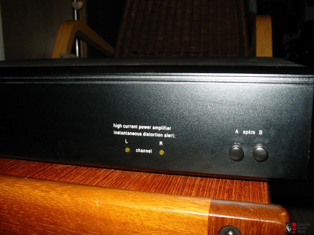 ADCOM GFA-535 power amplifier Photo #465006 - US Audio Mart