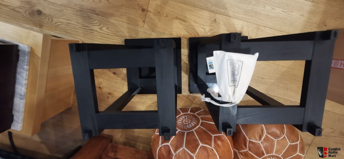 Harbeth 30.1 + TonTräger Reference Monitor - LS5/9 stands + Bases Photo ...