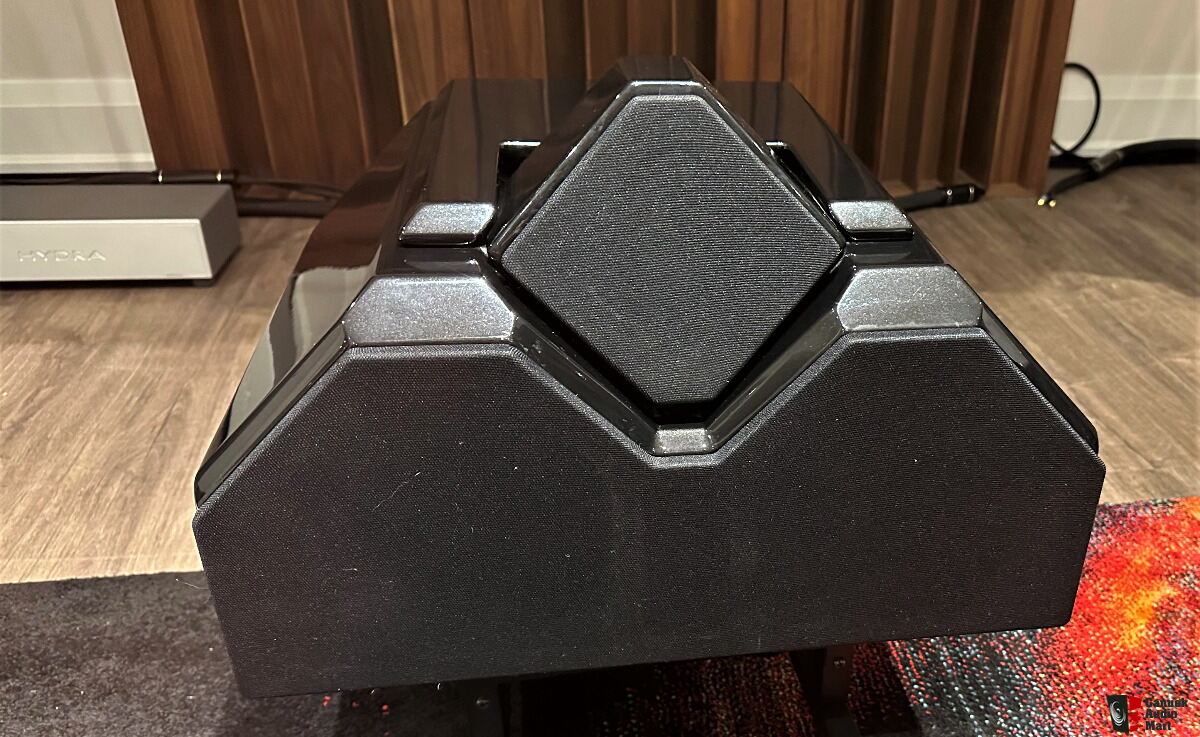 Wilson Audio Center Series 1. One owner Dealer Ad - Canuck Audio Mart