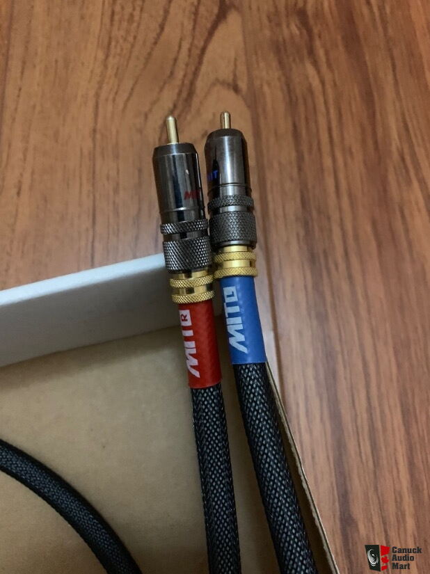 MIT Magnum M2.3 RCA Interconnects, 1.5 Meters with selectable impedance ...