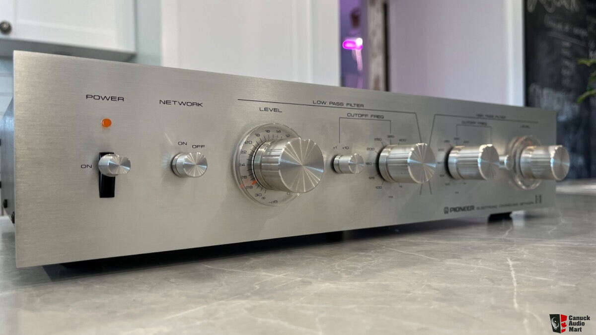 Pioneer D70 nice ELECTRONIC CROSSOVER and manuals 120V,,,fit spec-2 4 ...