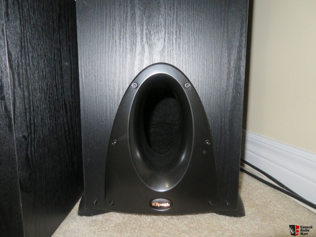 2 Klipsch Synergy Black Label F300 Towers and 2 Sub100 Subwoofers Photo ...
