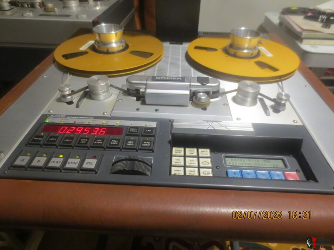 Studer A 812 IN EXCELLENT TO MINT Condition Photo #4663403 - US Audio Mart