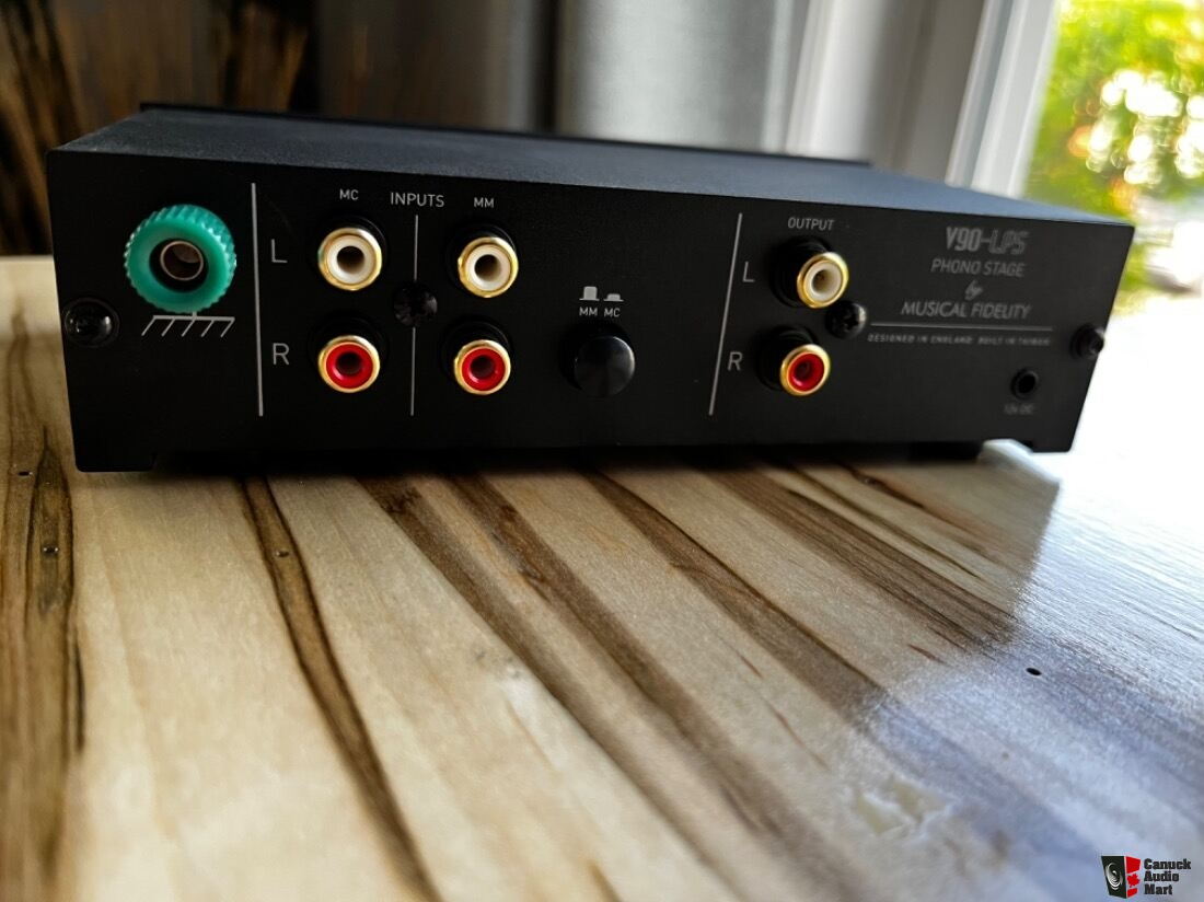 Musical Fidelity v90 LPS MC/MM Phonostage Photo #4663868 - US Audio Mart