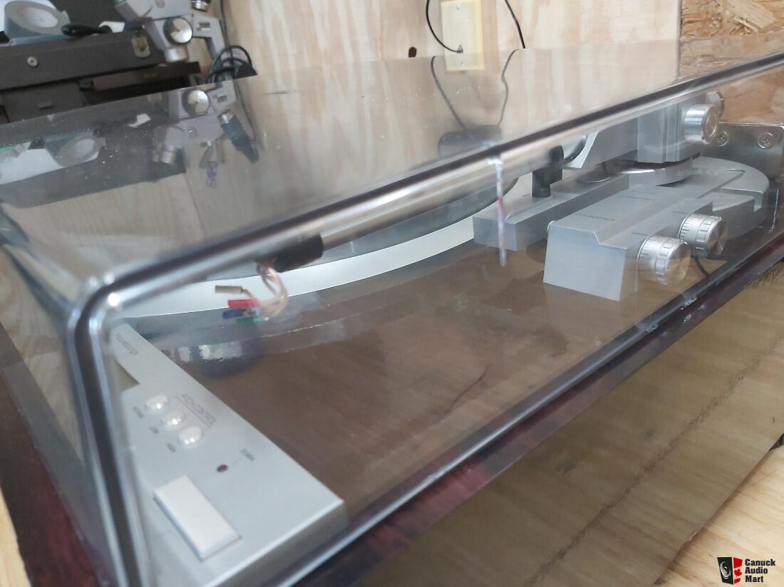 denon dp59L table Photo #4666899 - Canuck Audio Mart