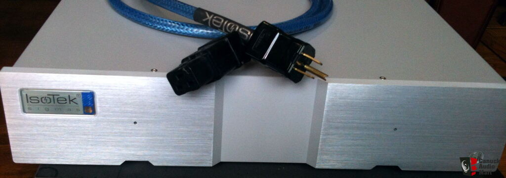 ISOTEK Sigmas GII Power Conditioner For Sale - Canuck Audio Mart