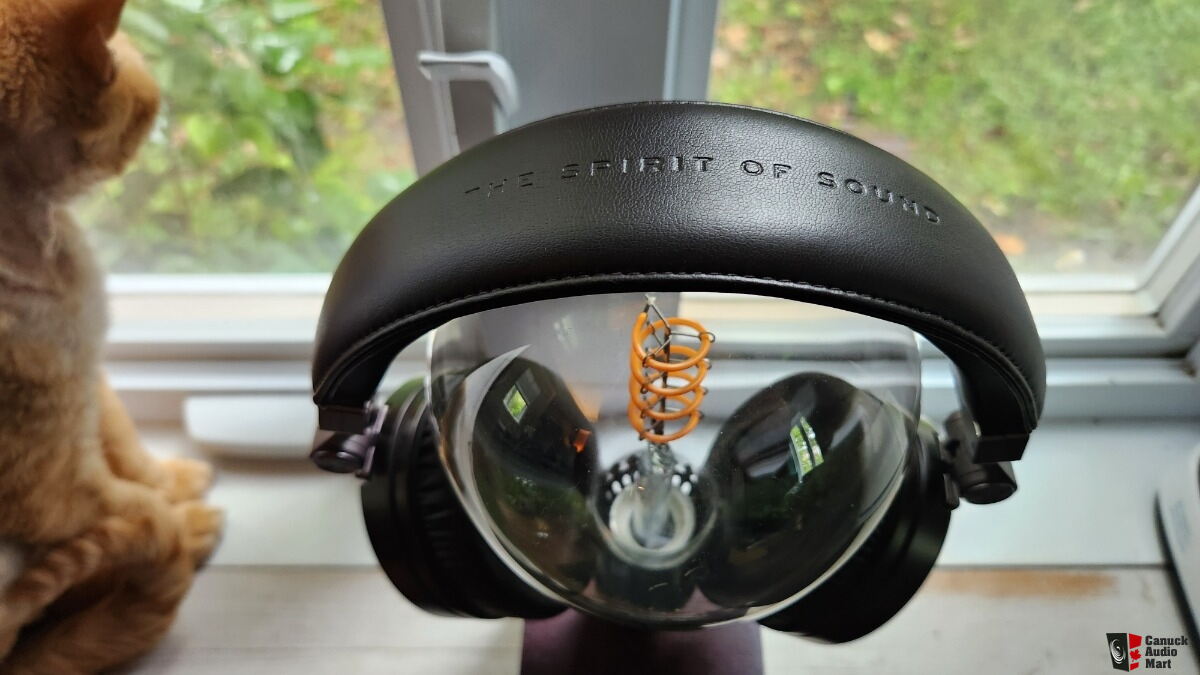 Great sélection of high end headphone AKG, Spirit Torino, Audio ...