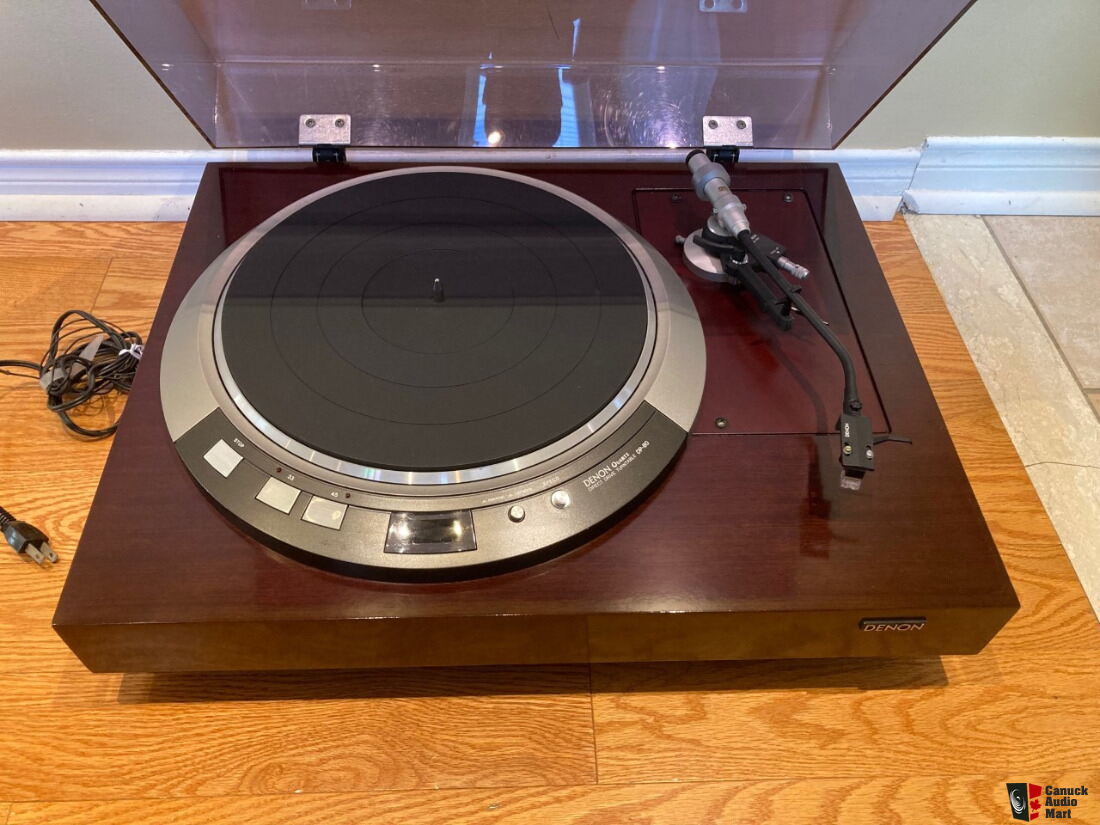 Denon DP-80 top model turntable with Denon DA-401 carbon fiber tonearm ...