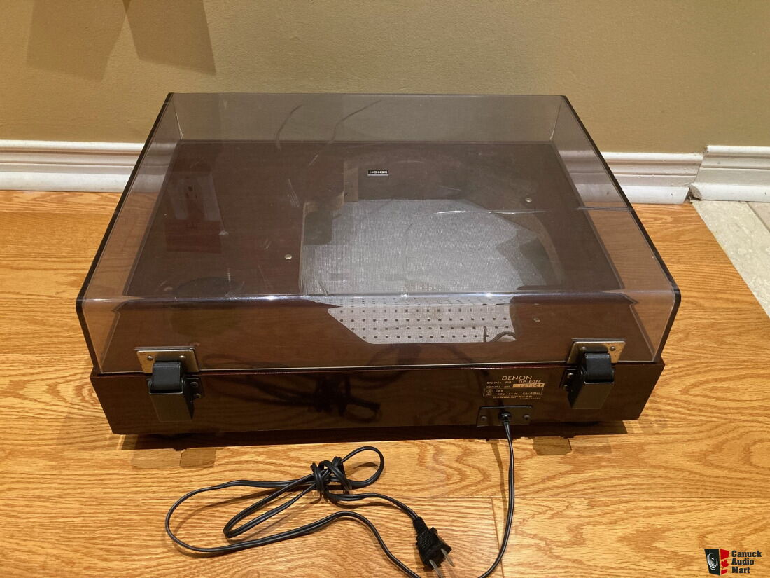 Denon turntable plinth and cover Photo #4682423 - Canuck Audio Mart