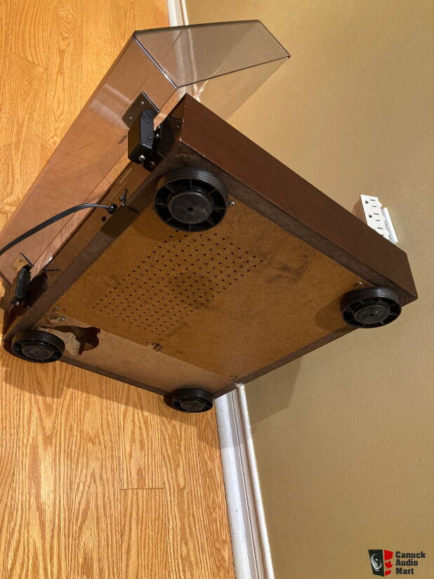 Denon turntable plinth and cover Photo #4682424 - Canuck Audio Mart