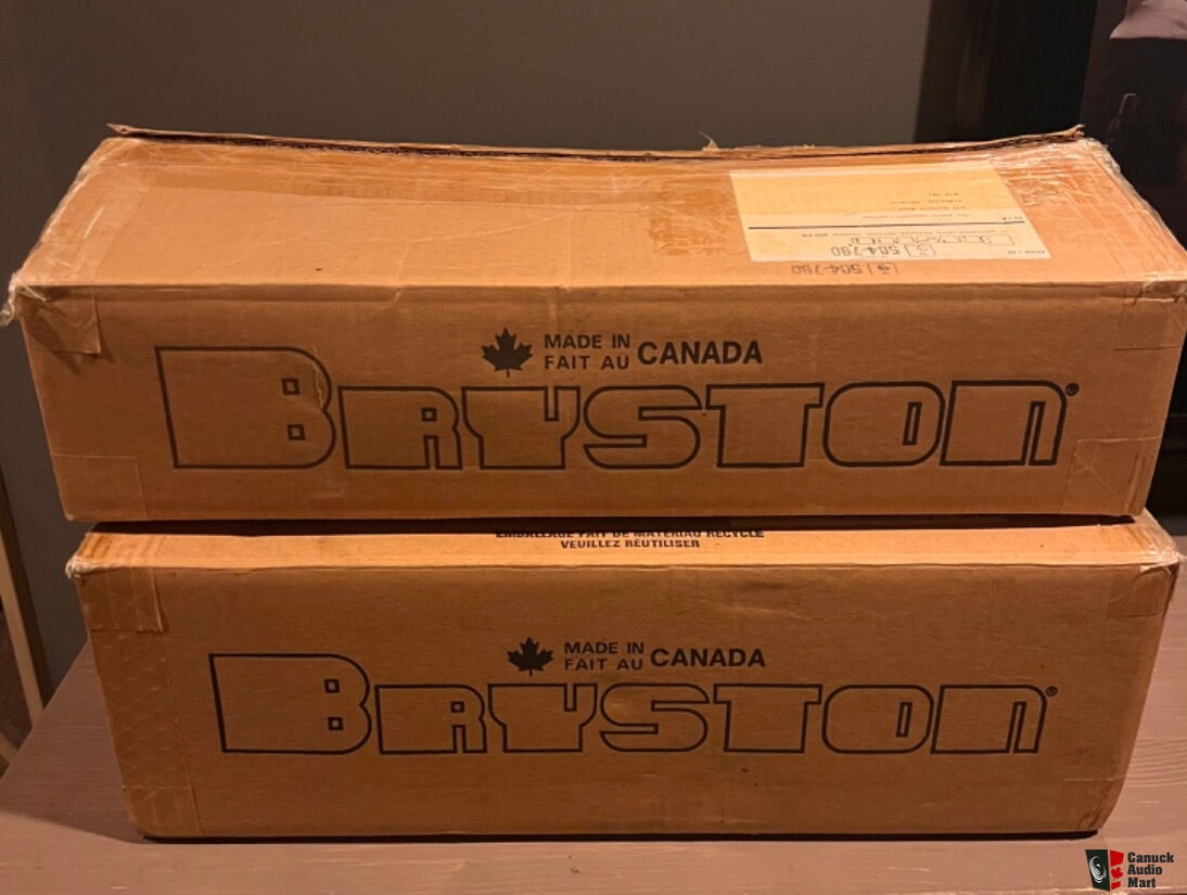 Bryston 2B Amplifier + Bryston 0.5B Preamplifier w/original boxes Photo ...