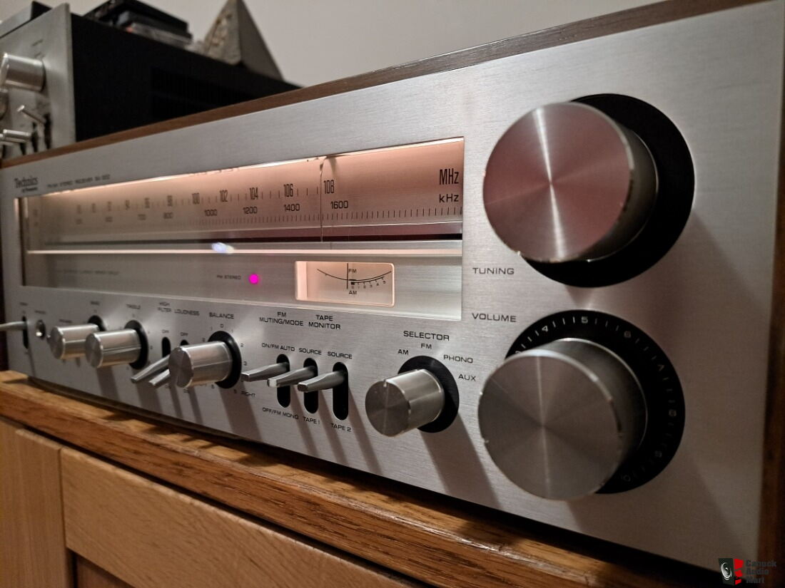 Technics SA-300 Tuner Amplifier Photo #4690550 - US Audio Mart