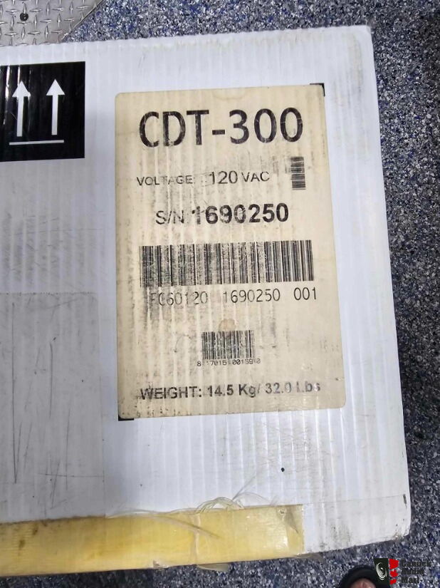 Classe audio CDT-300 price drop to $1299 Photo #4681333 - Canuck Audio Mart