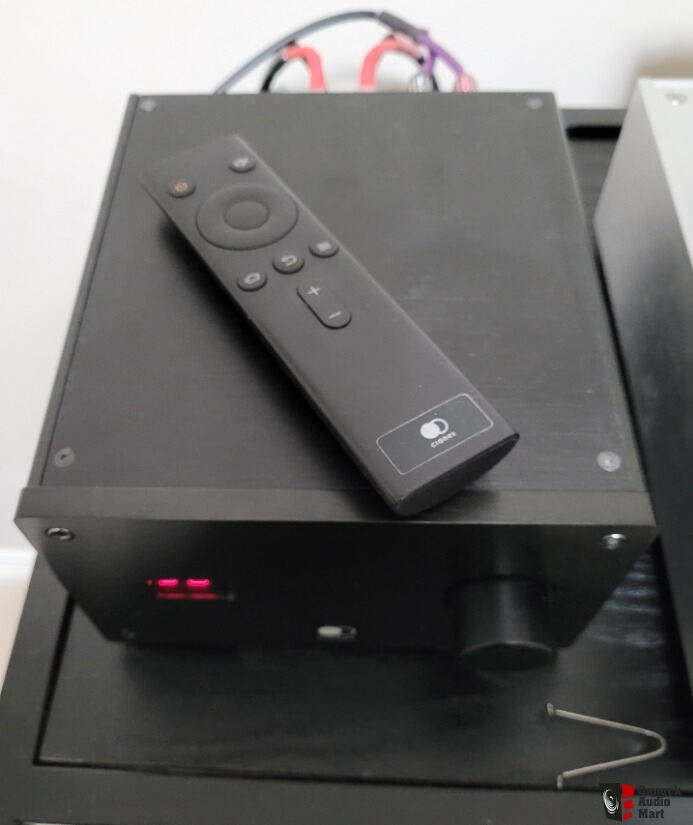 Clones Audio 25irh ( remote high power edition ) integrated amp Photo ...