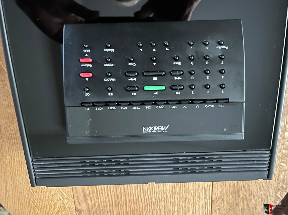 Meridian 568 Digital Surround Processor (Preamp) Photo #4698421 ...