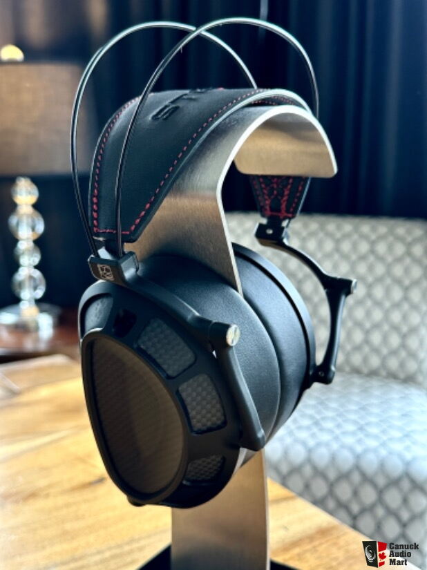 DCA Stealth 2022 - under warranty Photo #4704947 - Canuck Audio Mart