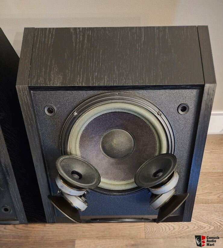 Bose 601 Series lll Photo #4707970 - Canuck Audio Mart