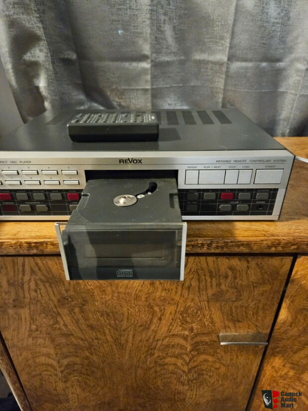 Revox B225 Compact Disc Player 1985 Photo #4709501 - Canuck Audio Mart