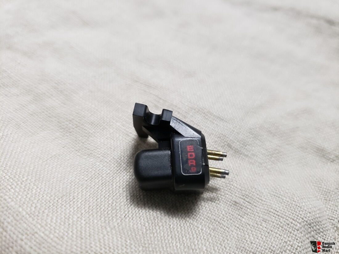 Empire EDR9 Cartridges - 2 bodies, 1 ng stylus, case, paperwork Photo ...