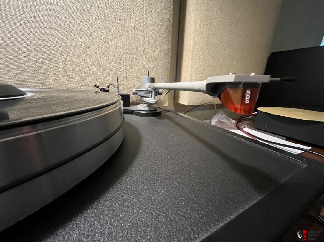VPI Classic 30th Anniversary Turntable Photo #4723822 - US Audio Mart