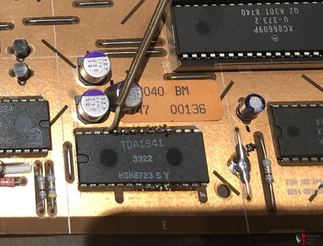 Philips CDB473 w Philips TDA1541 and CDM-4 in NOS mode, Upgraded ...