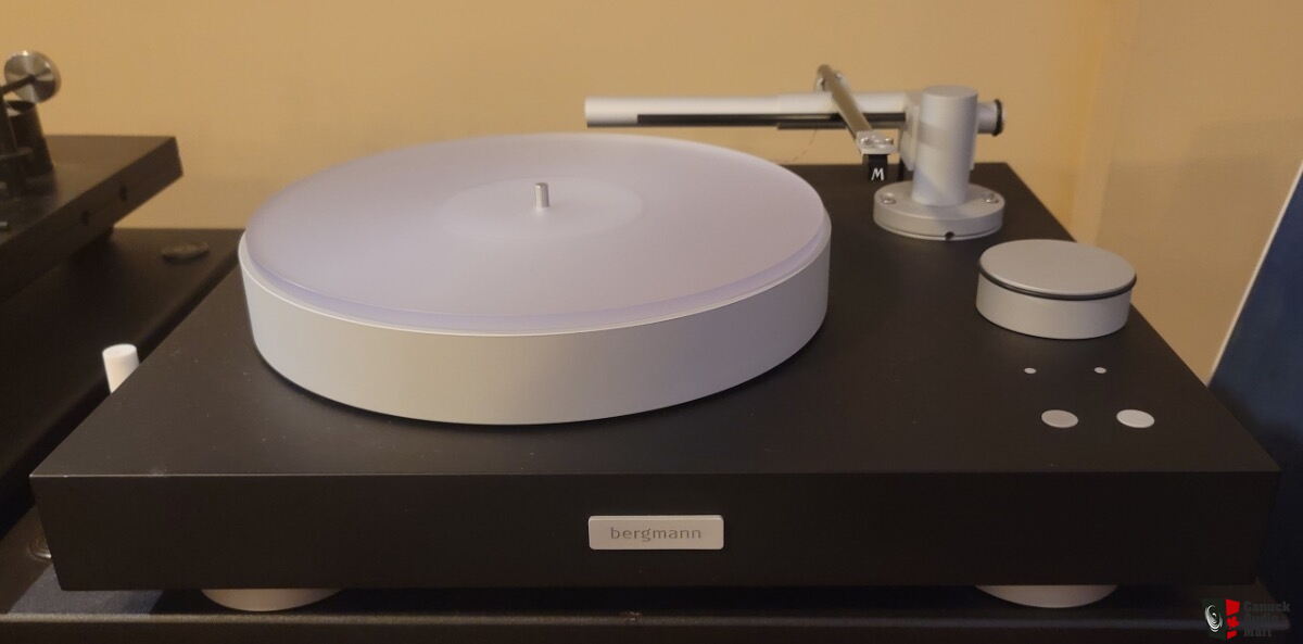 Bergmann Air Bearing Magne Turntable with Bergmann Air Bearing Linear ...