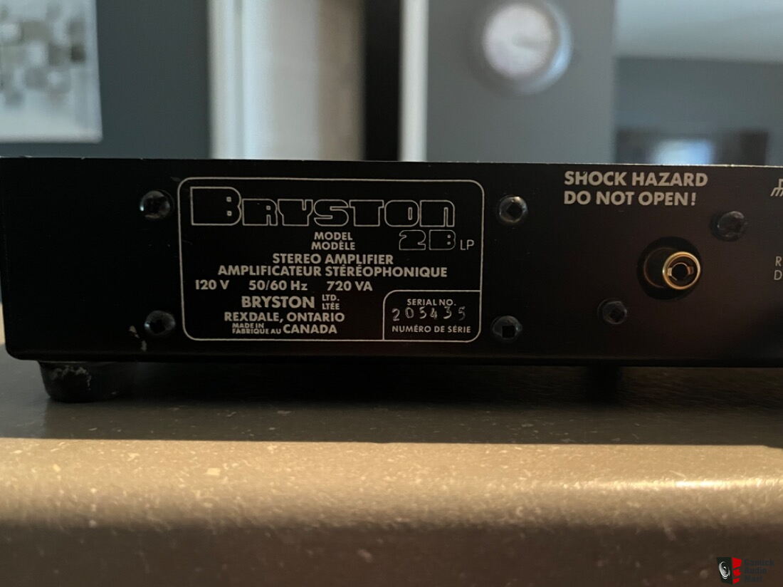 bryston 2b lp Photo #4729257 - Canuck Audio Mart