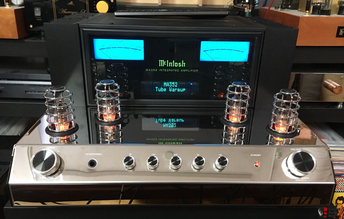 McIntosh MA352 plus MB20 Photo #4745431 - US Audio Mart