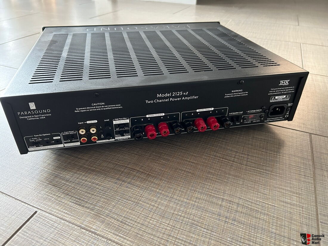 Parasound NewClassic 2125 v.2 Power Amp Photo #4746882 - Canuck Audio Mart