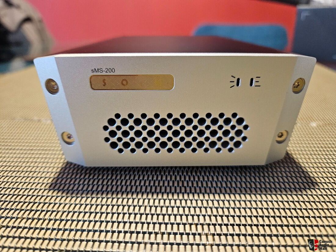 SOtM SMS 200 Network Audio Player and Streamer Photo #4756705 - US ...