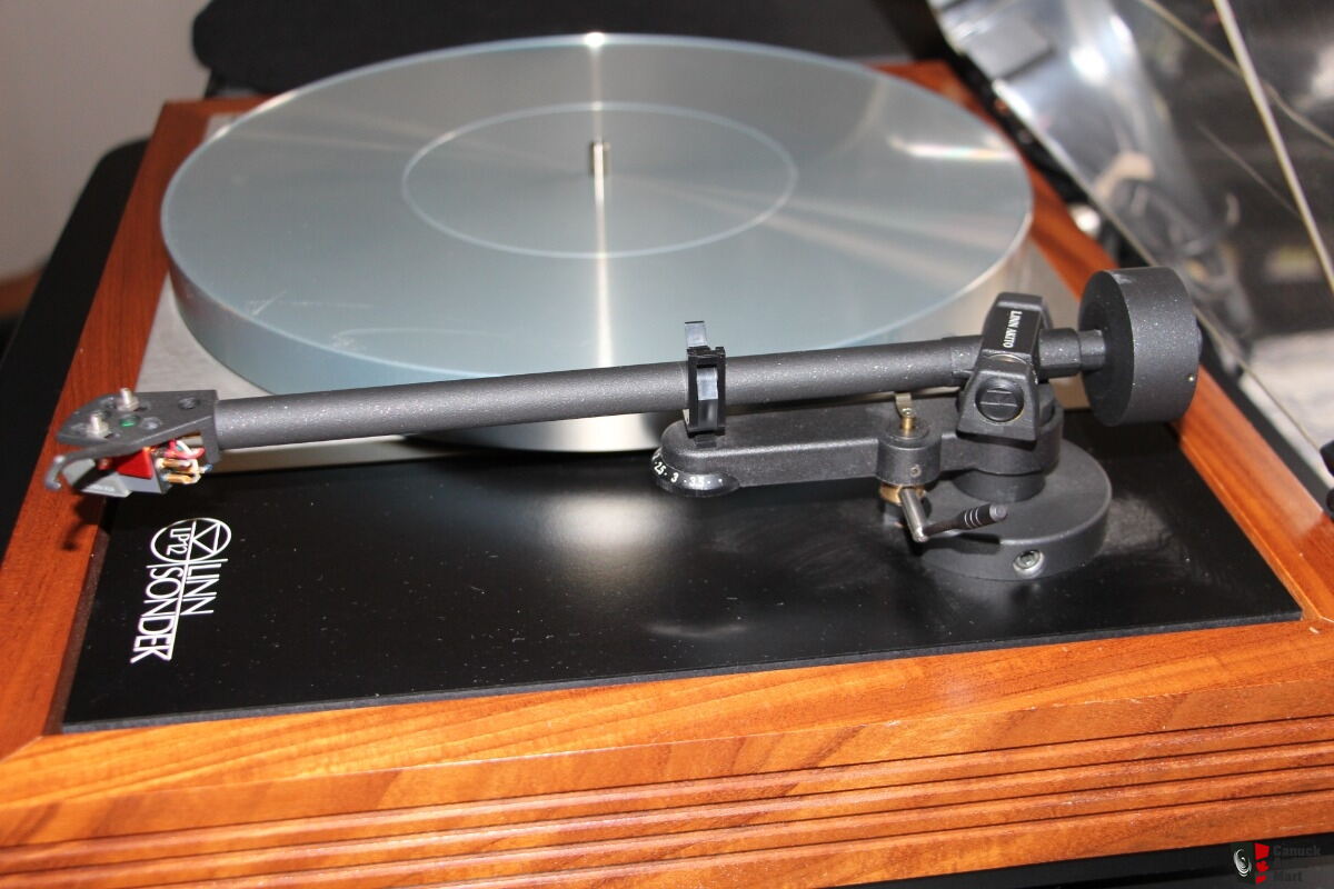 Linn LP12, Akito tonearm, Lingo power supply, K18 cartridge Photo ...