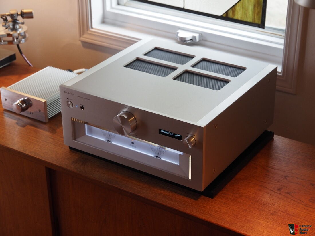 Technics SU-R1000 Integrated Amplifier MINT! Photo #4760180 - US Audio Mart