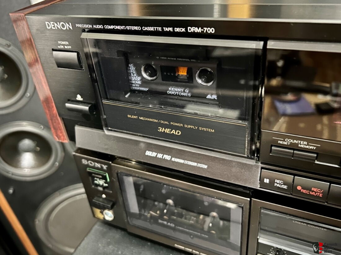 1989 Denon DRM-700 beautiful 3 Head Tape deck Japan Made works as new ...