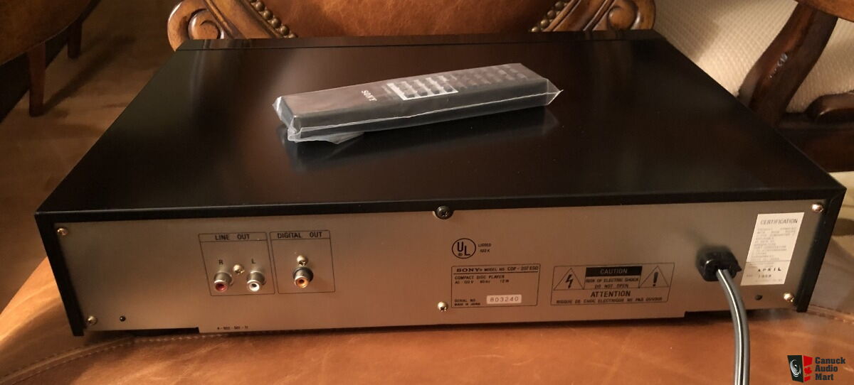 Sony CDP-207ESD w TDA1541 in NOS mode and Remote. Analog Like Sound ...
