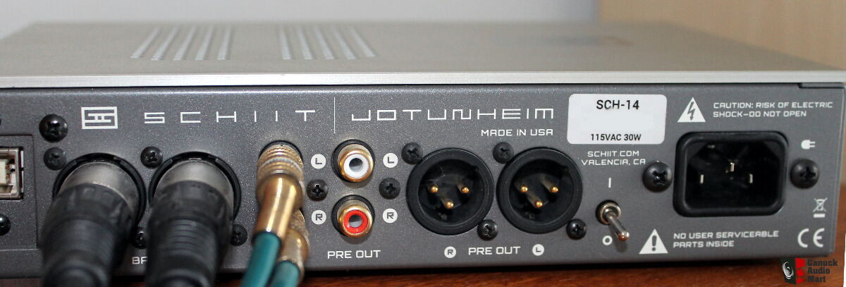 SOLD, PENDING SHIPMENT Schiit Jotunheim (v. one, silver) with a DAC ...