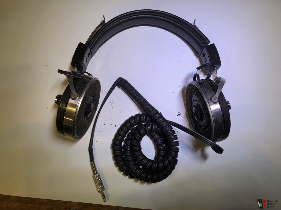 Koss HV1 / LC - for restoration Photo #4772050 - Canuck Audio Mart
