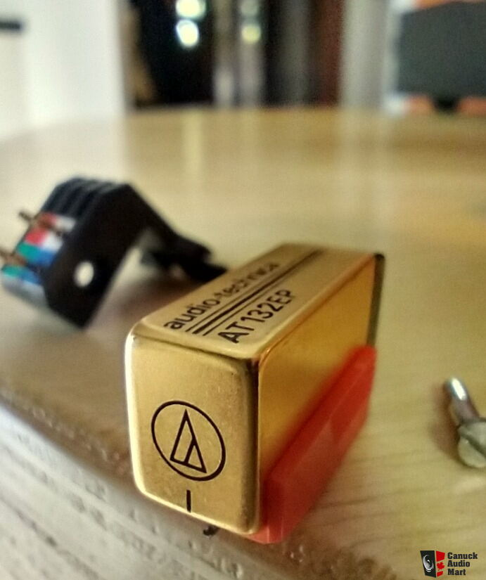 Audio Technica AT132EP p-mount cartridge + standard mount adapter Photo ...