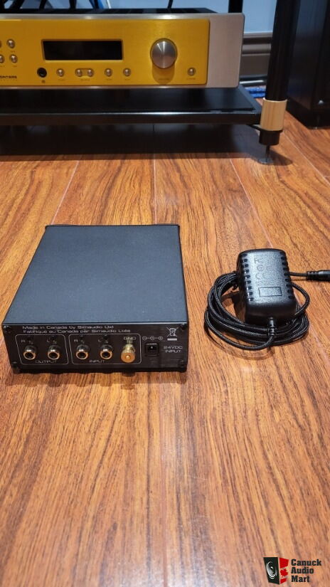 phone preamplifier Photo #4778865 - Canuck Audio Mart