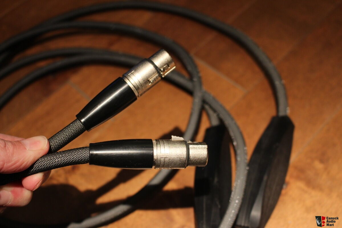 Transparent Audio , Reference MM2 XLR 2.5M Photo #4787446 - Canuck ...