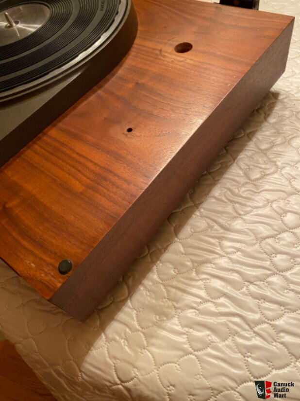 Sony PS2500 turntable
