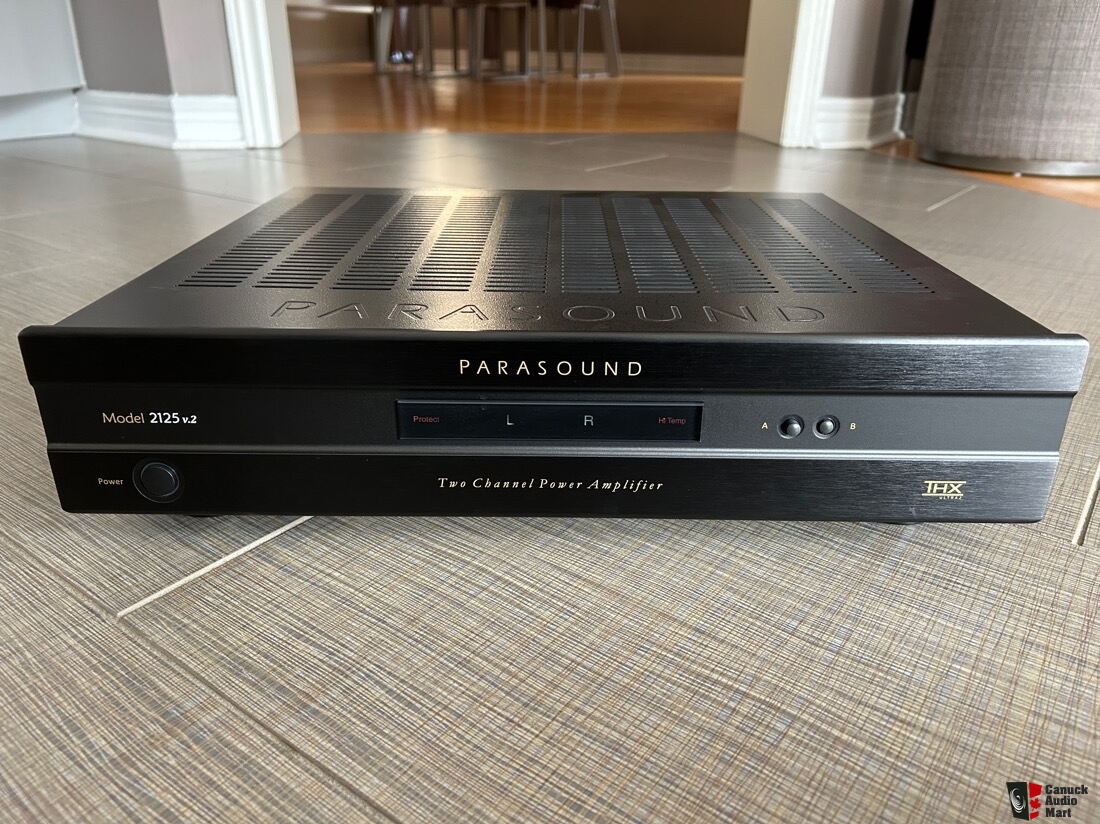 Parasound NewClassic 2125 v.2 Power Amplifier For Sale - Canuck Audio Mart