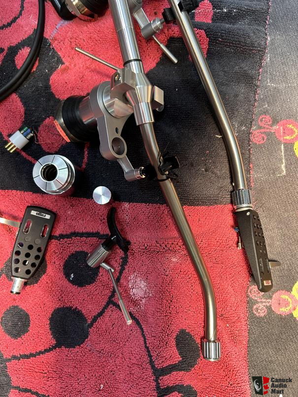 Rega R200 tonearms (2) Photo #4800868 - US Audio Mart