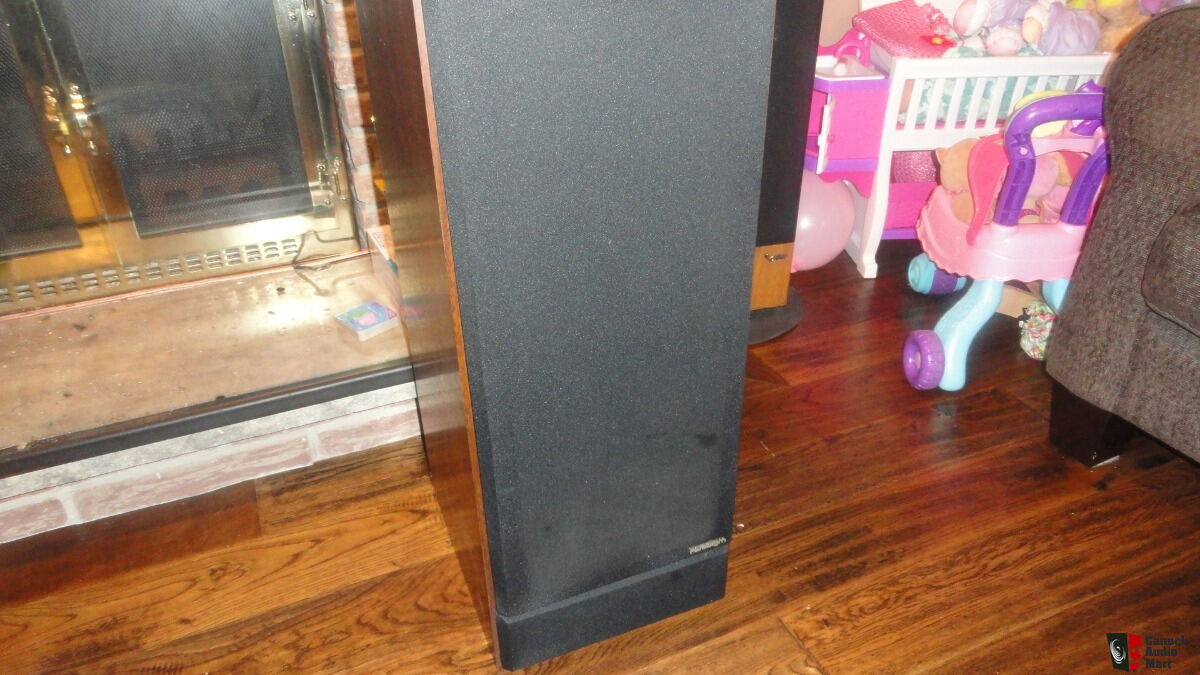 Paradigm Model 11 SE Speakers Photo #4801123 - UK Audio Mart