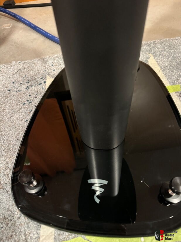 Focal Sopra 1 Stand Mount Speakers with matching Stands (New Price ...