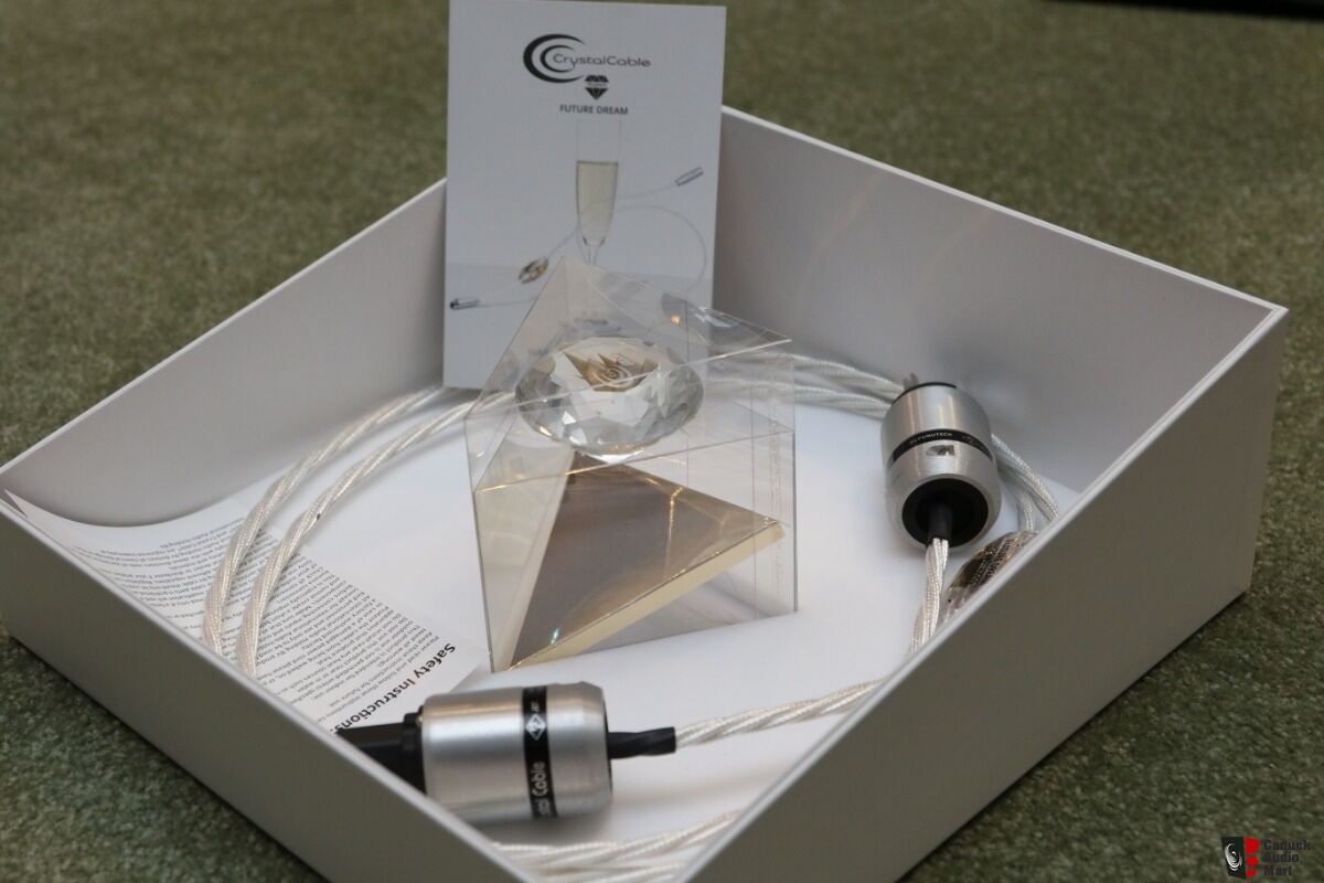 Crystal Cable 1.5M Future Dream power cord Photo #4804143 - Canuck ...