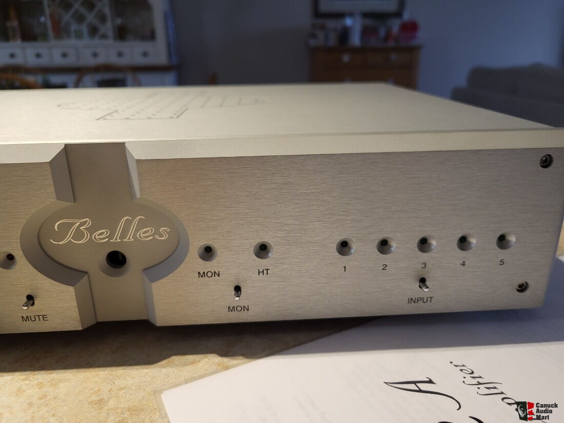 Belles 22a tube hybrid preamplifier Photo #4805349 - Canuck Audio Mart