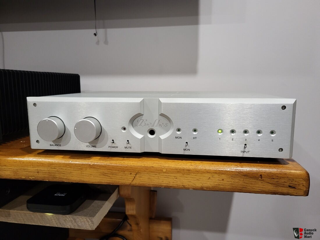 Belles 22a tube hybrid preamplifier